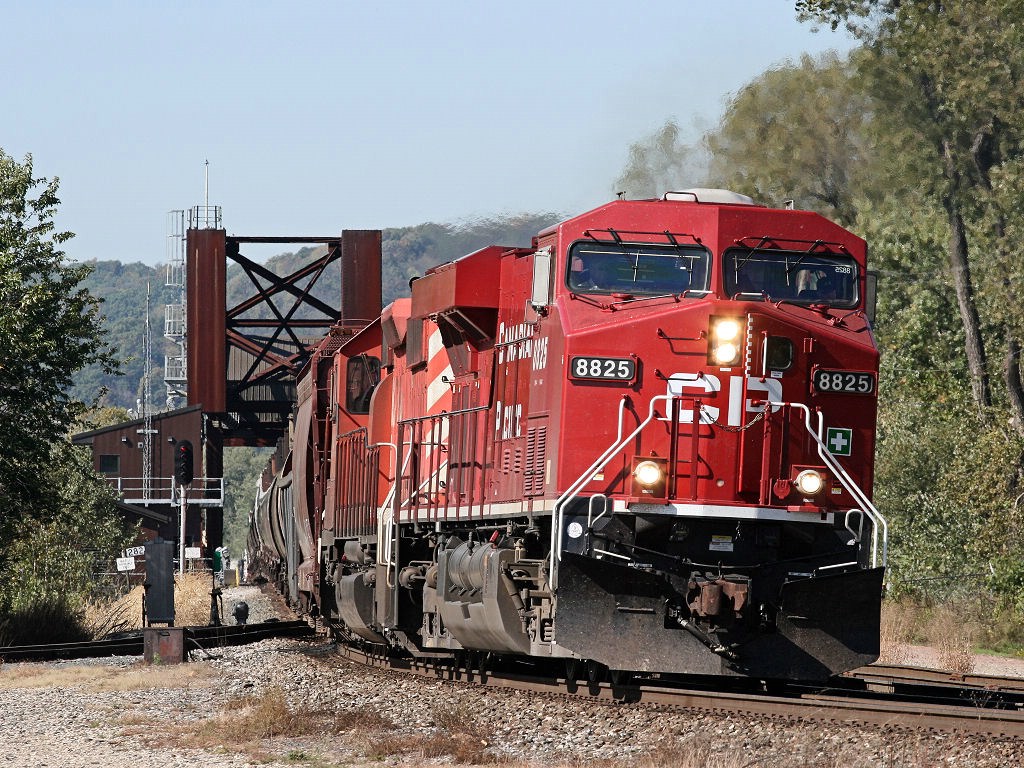 CP 8825